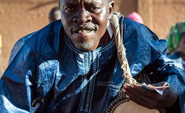 Reportages photos » Djibo Badjé, dernier grand griot historien zarma du ...