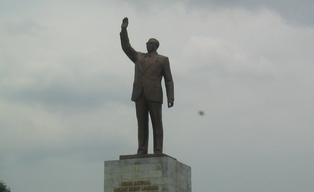 Congo-Kinshasa: Congo Style - How Two Dictators Shaped the DRC's Art ...